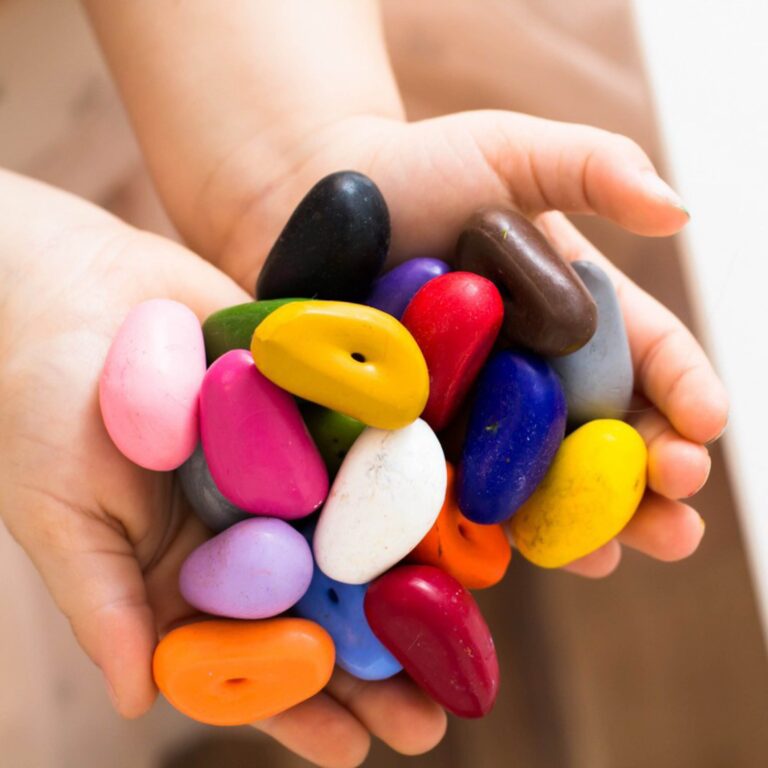 Crayon Rocks - 32 piece - The Georgia O'Keeffe Museum